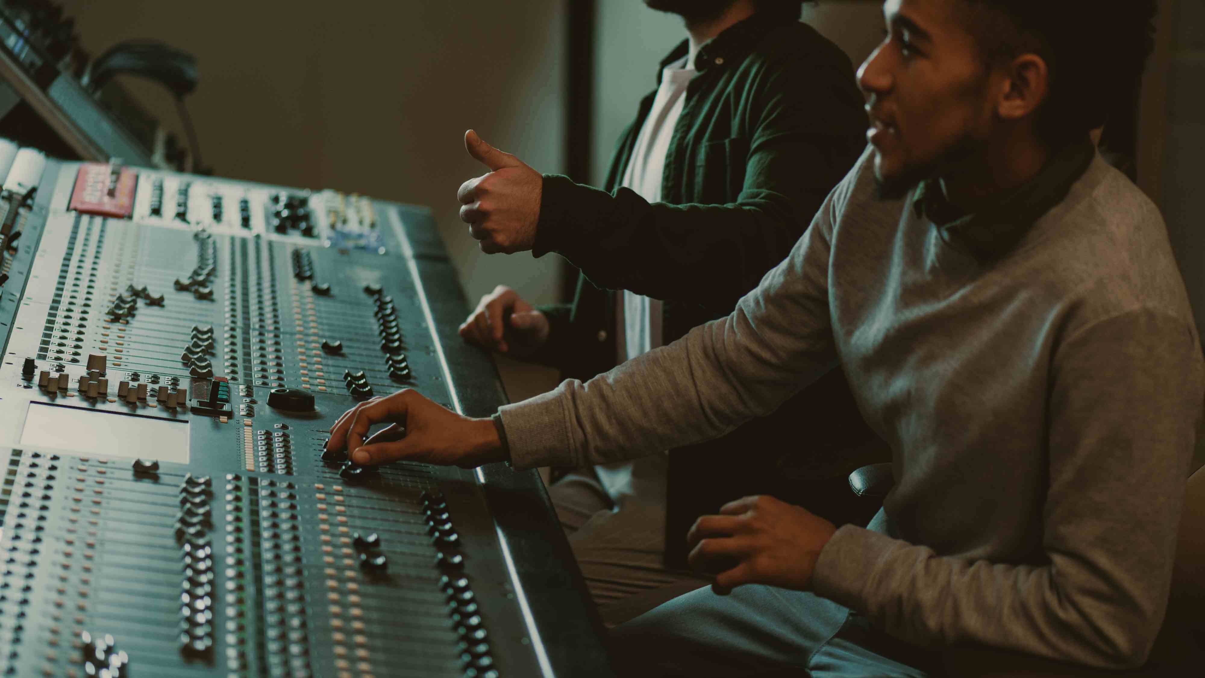 BeatStars Studio ‒ Sell Beats & Connect with Artists