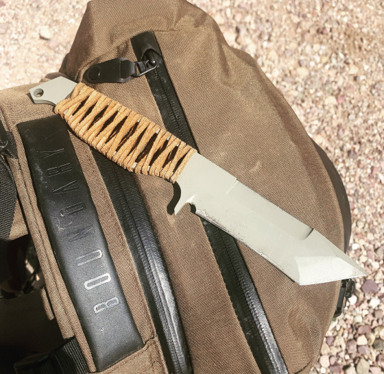 Snakebit Knives