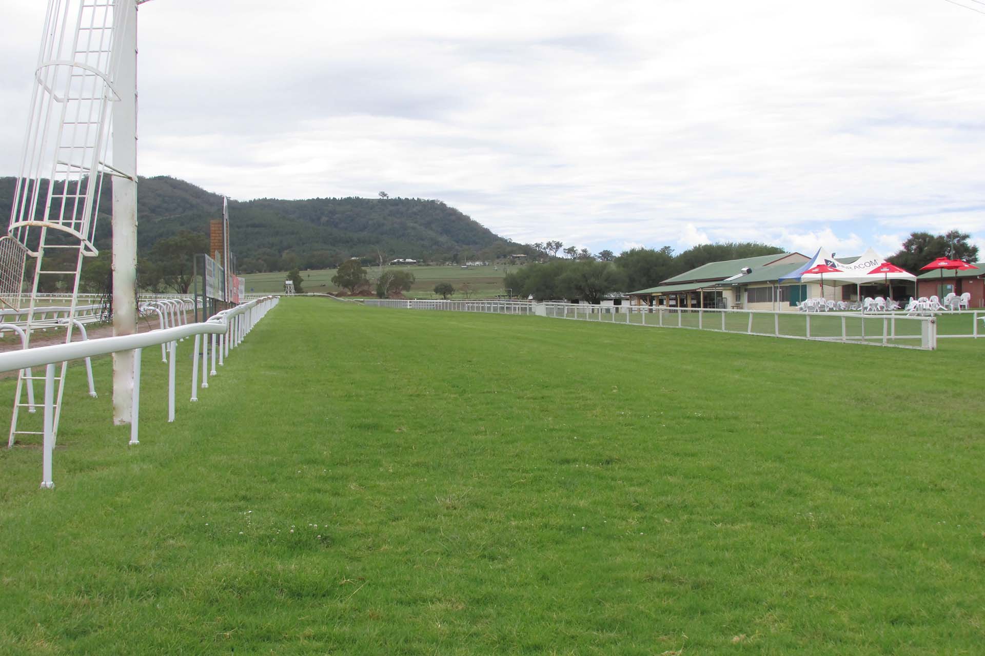 About - Quirindi Jockey Club | The Show Course of Country Racing
