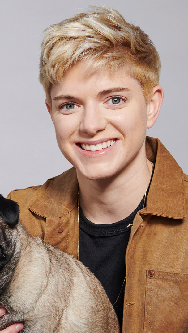 Mae Martin and Friends | Official Box Office | Harold Pinter Theatre