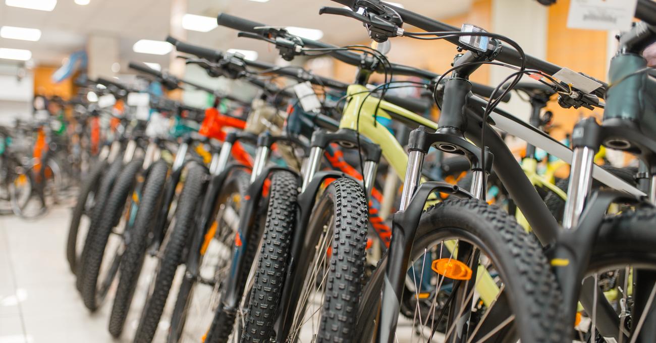 Trek Vs Specialized Mountain Bikes | PedalChef