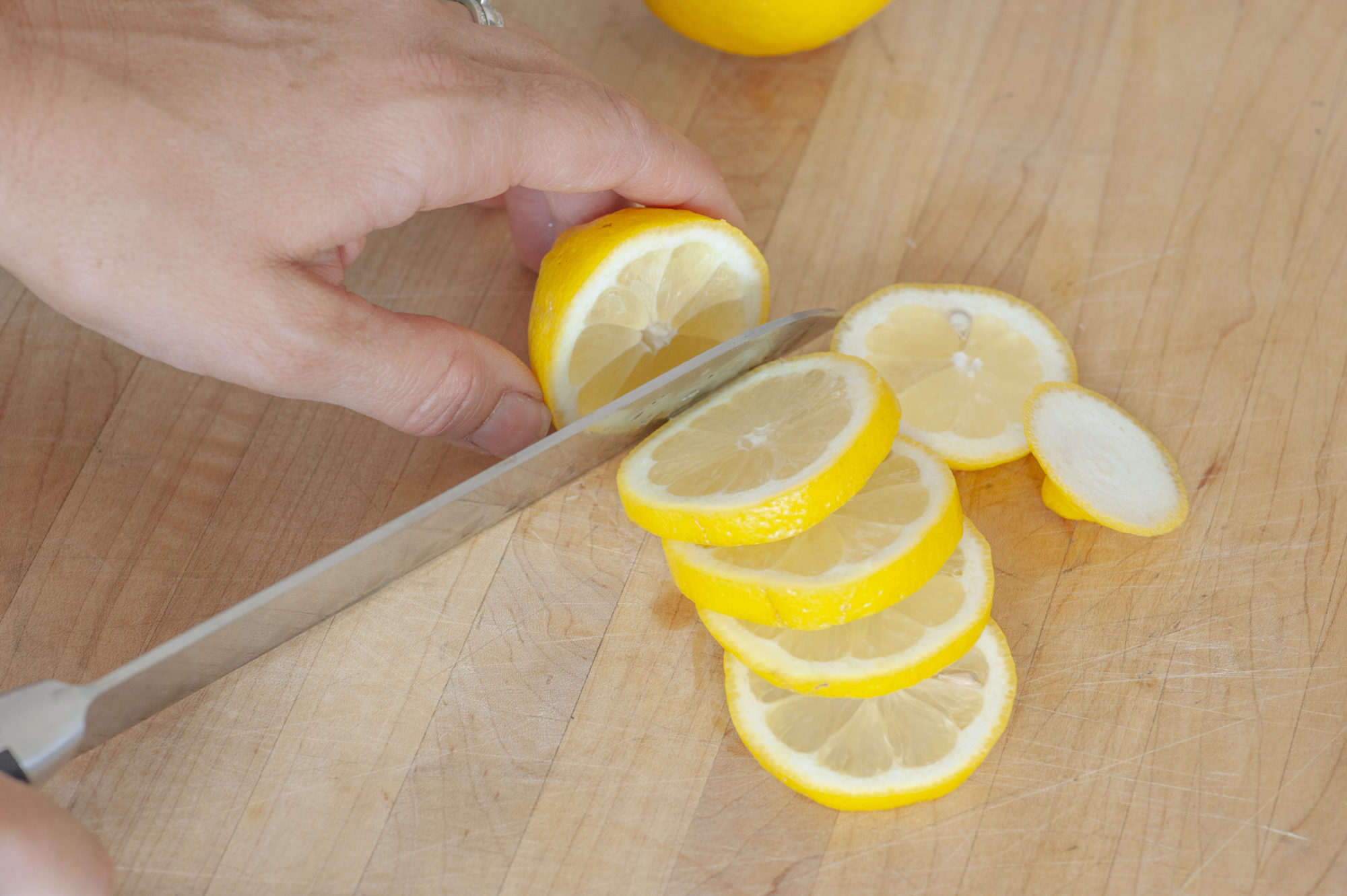 HOW TO MAKE LEMON STARS – Corrie's Kitchen