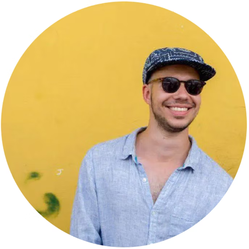 Meet the Team - Deedmob