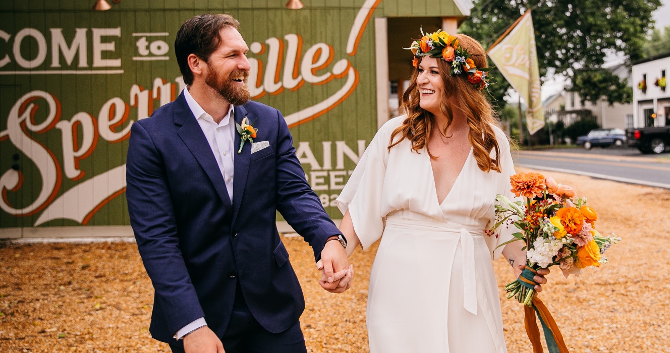 Stephanie + Zach | Poppy Flowers