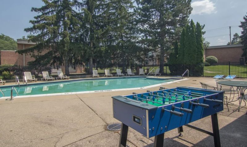 Hidden Tree Apartments & Townhomes | Cotel Housing