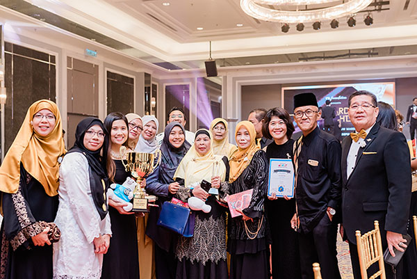FrogAsia Stories - Frogasia Hosts the First Ever Awards Night ...