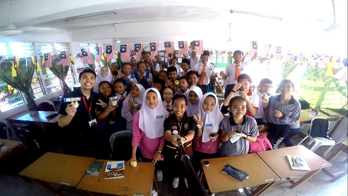 FrogAsia Stories - Play-based learning: 5 tips for a teacher to invite ...