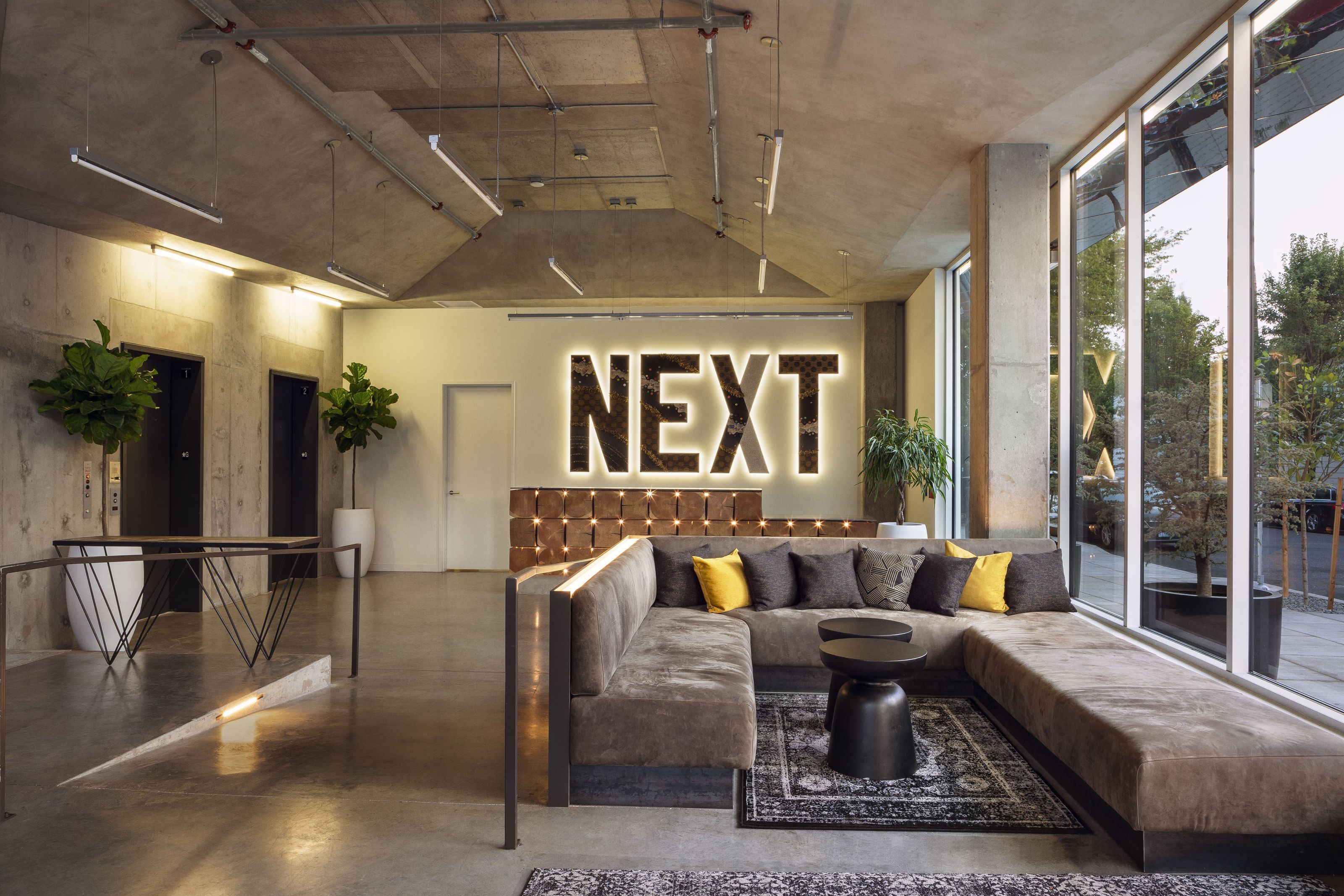 Jupiter NEXT | Luxury Portland Hotel Rooms with a View