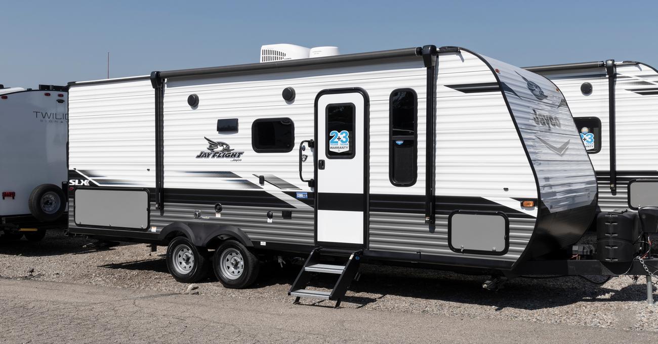 What Is The Best Motorhome For A Family Of 4 at Amelia Woodhouse blog