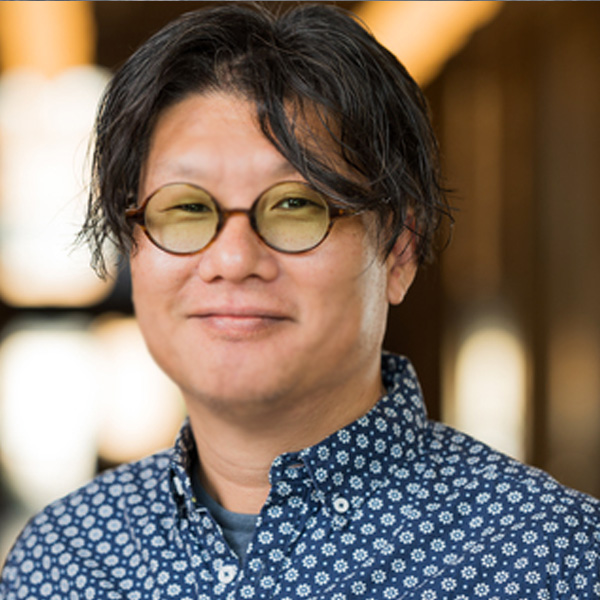 Yoshihiro Kitai - Artist at Oranj Studio - Portland, Oregon - 503.719.5338