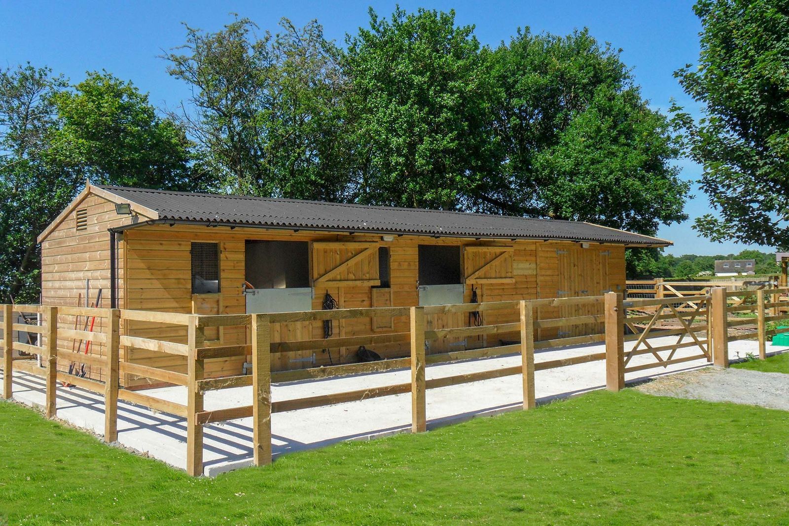 3 Stables | Triple Stable Block | Best Value Wooden Stables