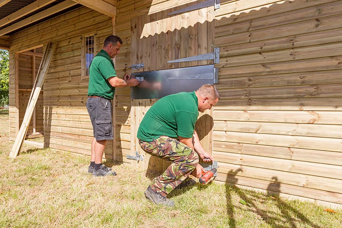 Wooden Stables | Colt Stables