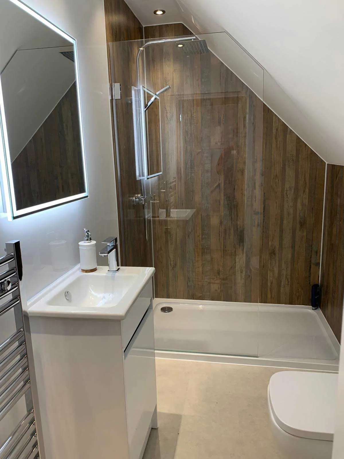 Bespoke Shower Doors - St Leonards Glass