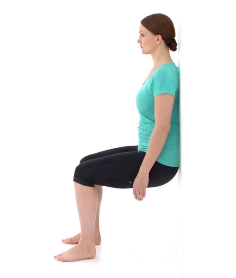 How to perform the Soleus wall squats - Physitrack