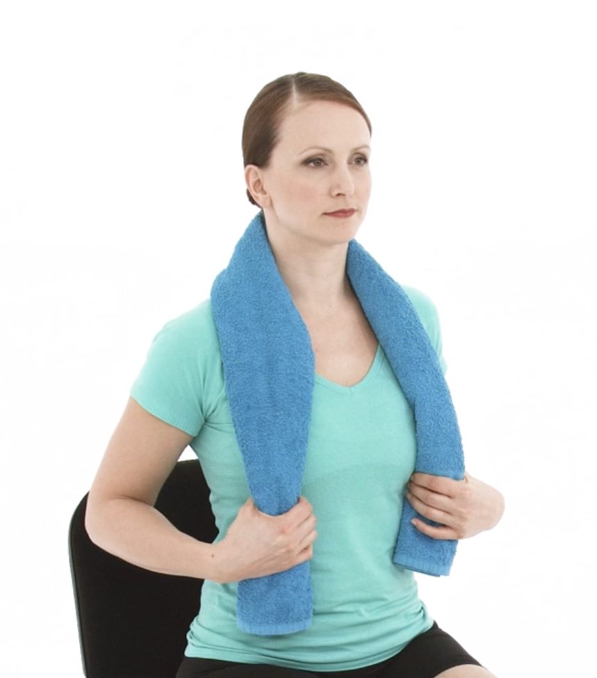 How to perform the Towel Neck Stretch - Physitrack