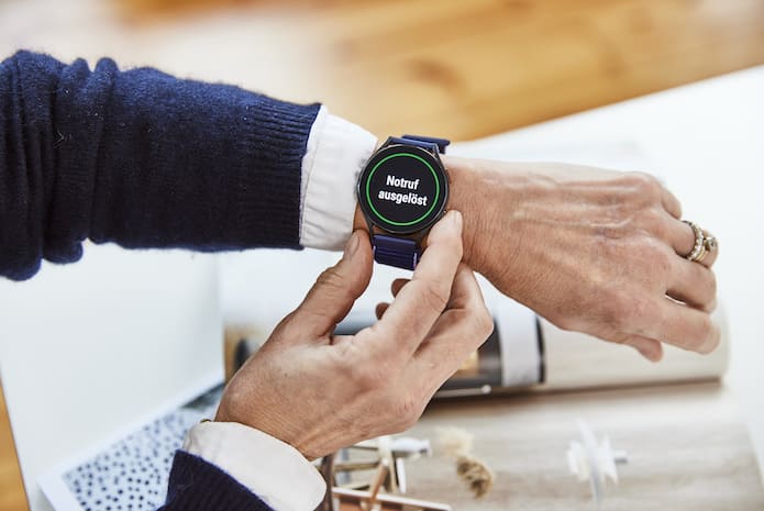 Mehr als ein Hausnotruf: Die Patronus-Uhr | Patronus-Magazin