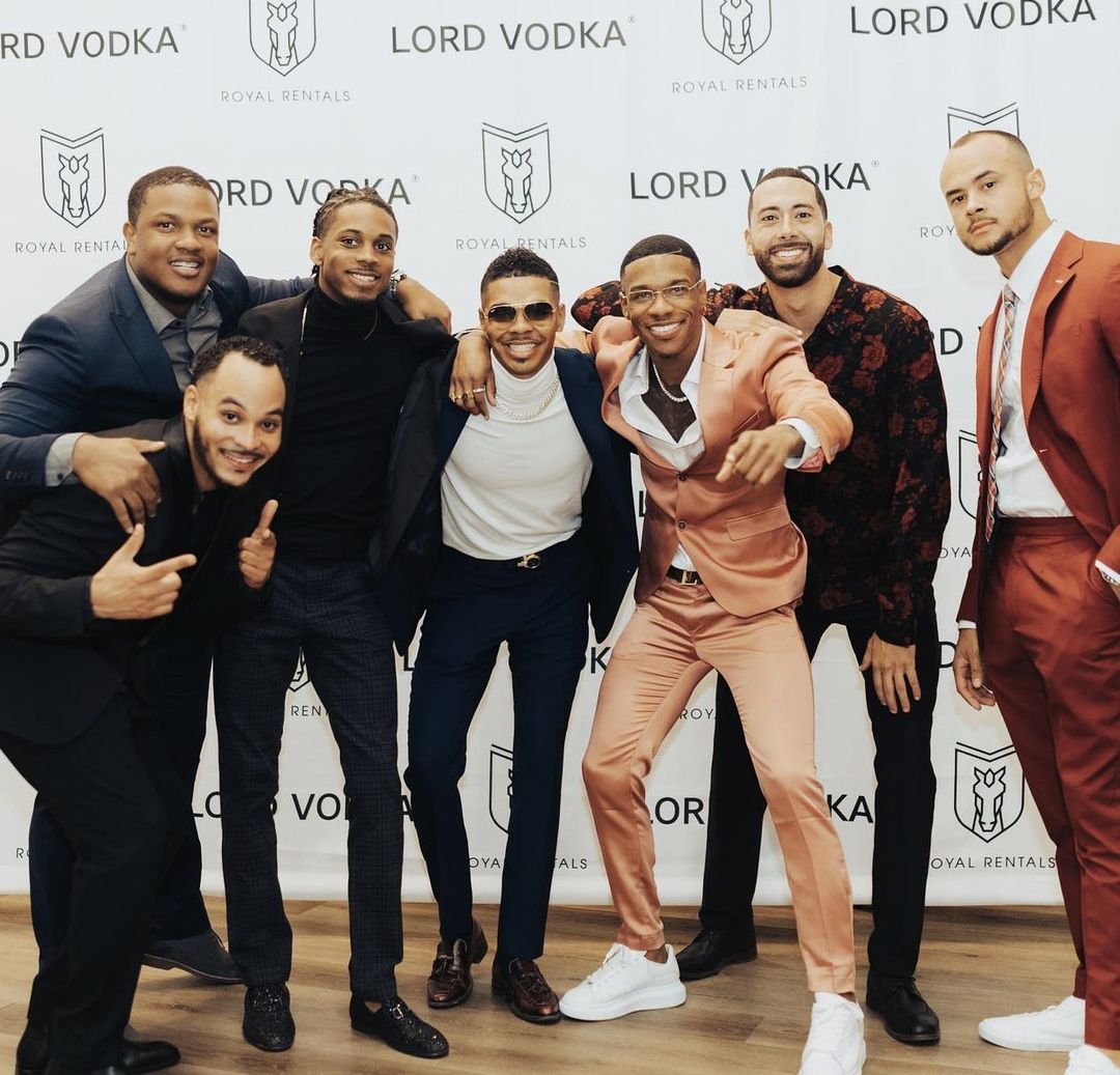 Royal Rentals - Rent Cars in Phoenix & Scottsdale