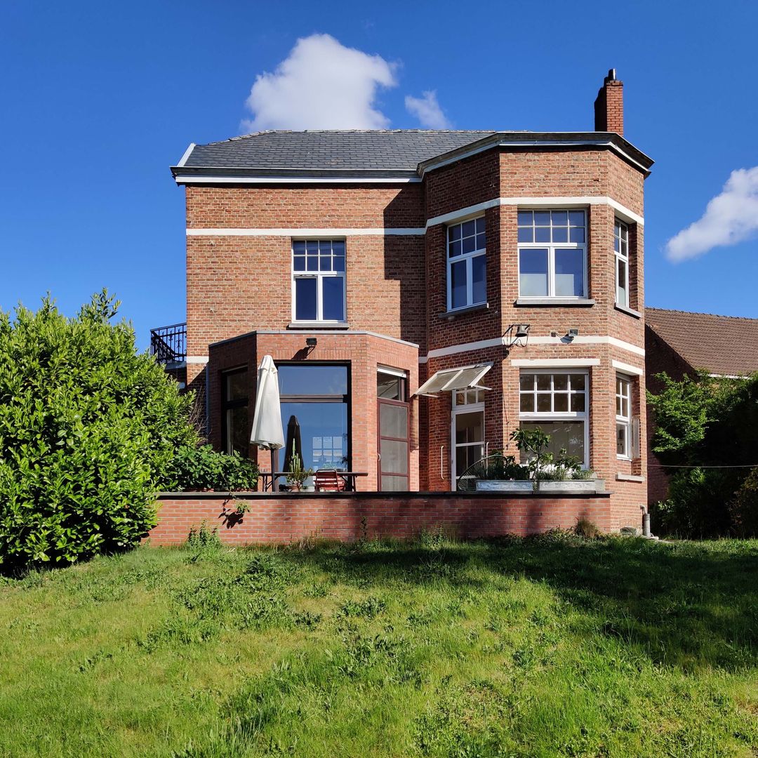 Zonneweelde — CONTEKST