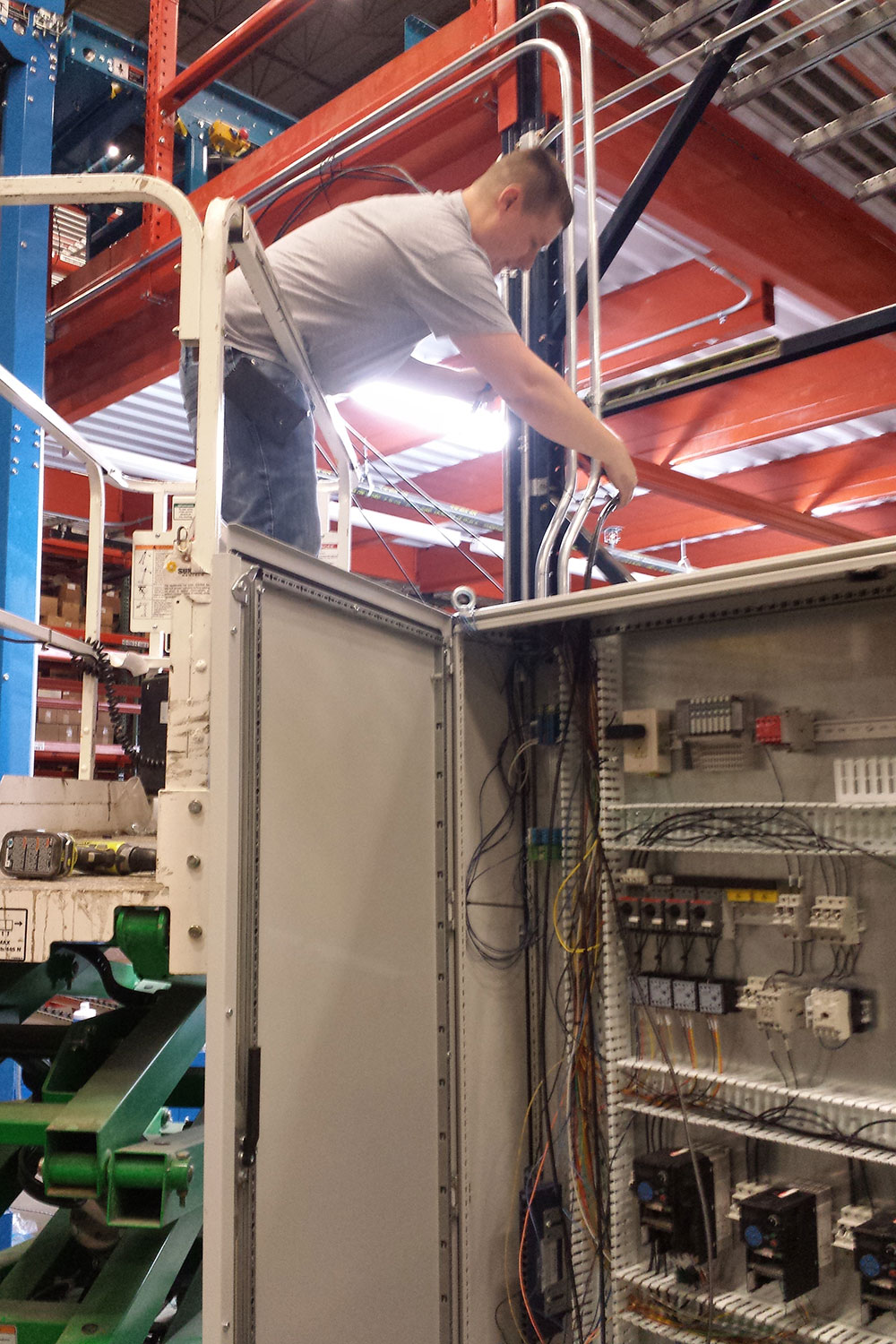 Conveyor Controls – Industrial