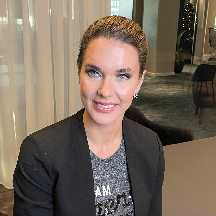 Rebecka Smith's Instagram, Twitter & Facebook on IDCrawl