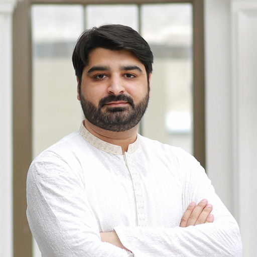 EU based company with local accountants | hellotax team