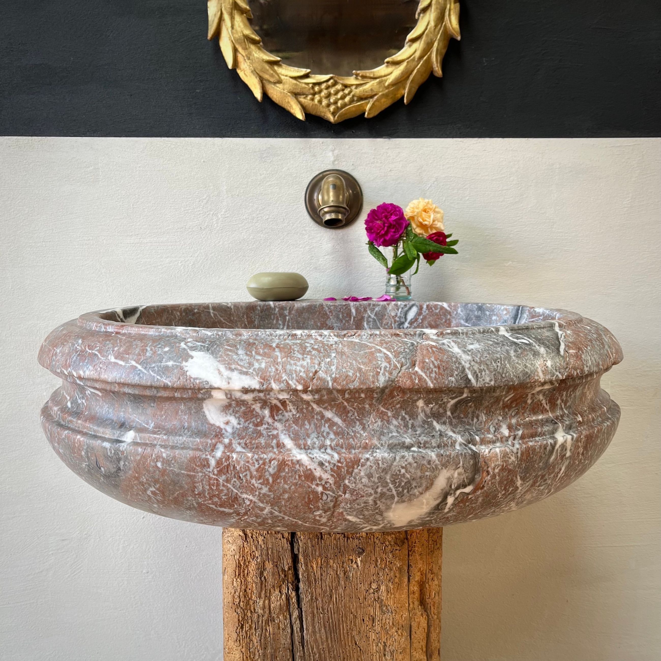 The Marble Dog ⏐ Sinks 50 - 100cm wide