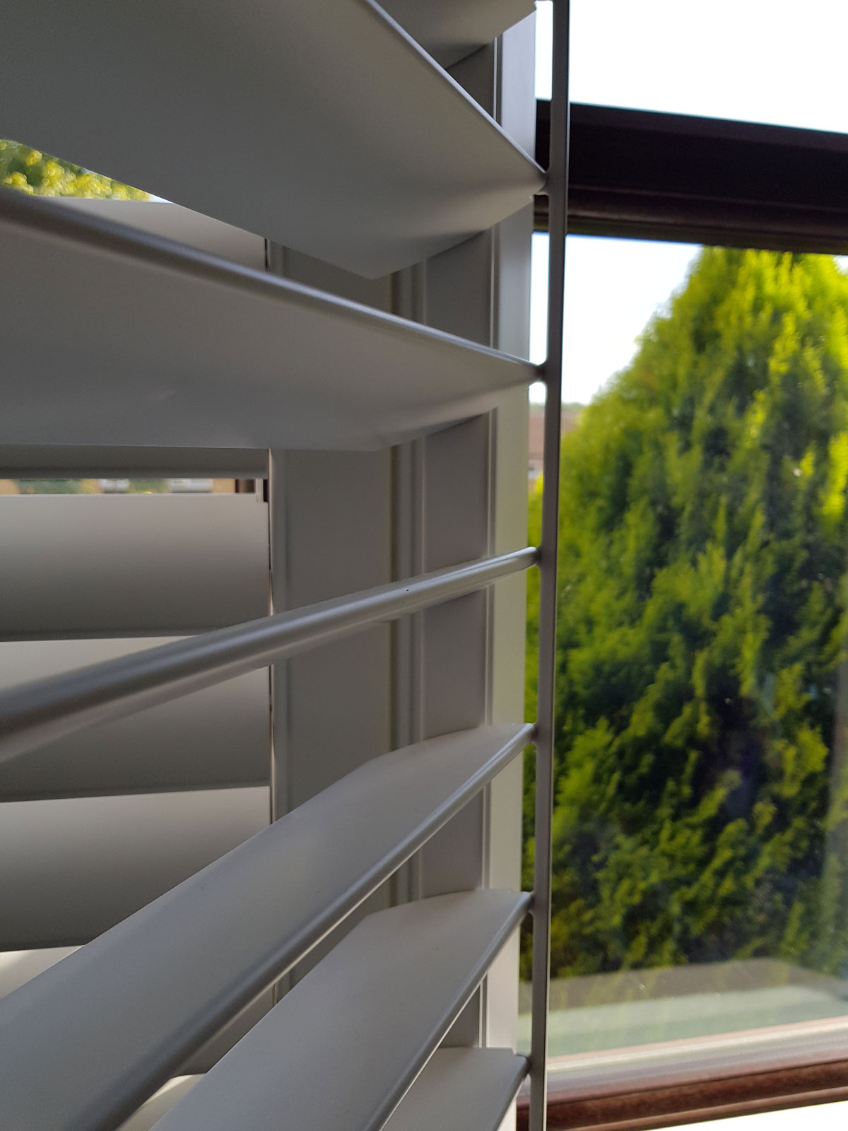 Understanding the Different Tilt Rod Options | Soul Shutters