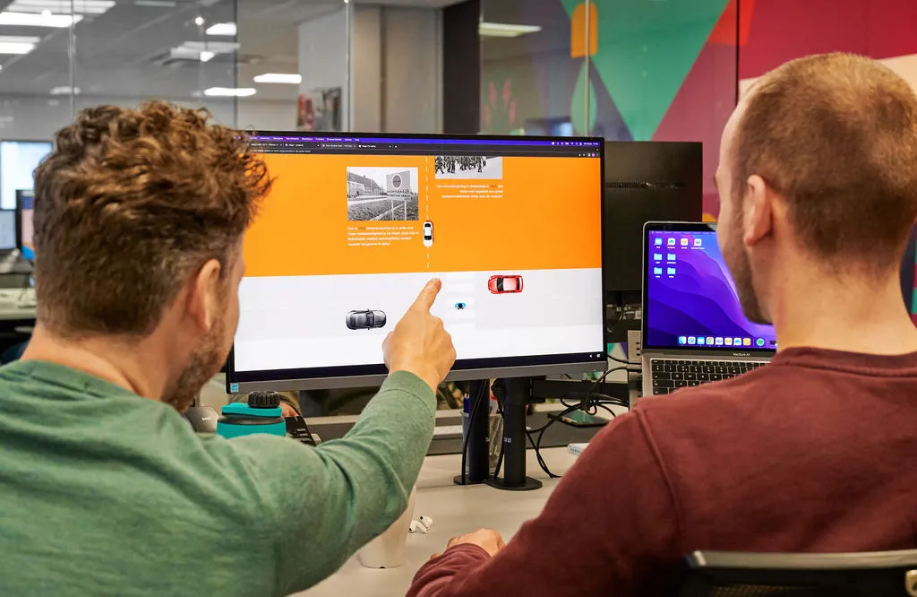 Examples of interactive magazines - Maglr