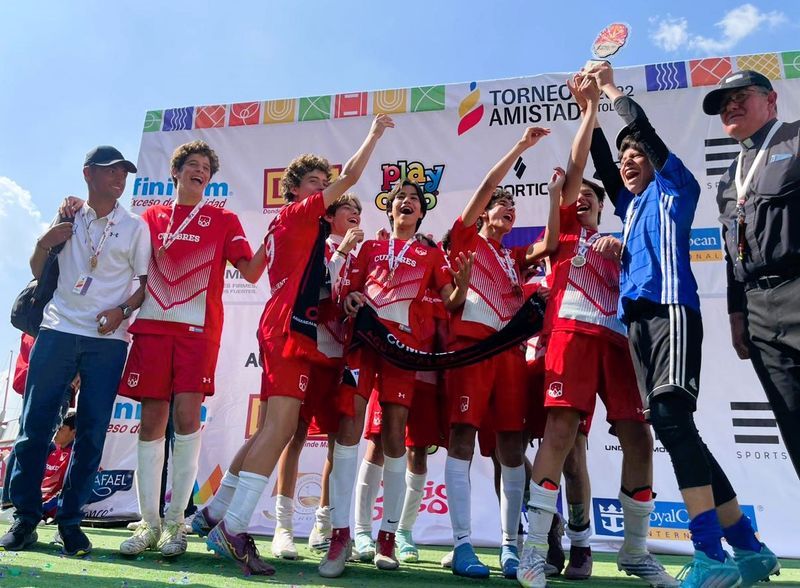 Colegio privado Cumbres Aguscalientes 📚