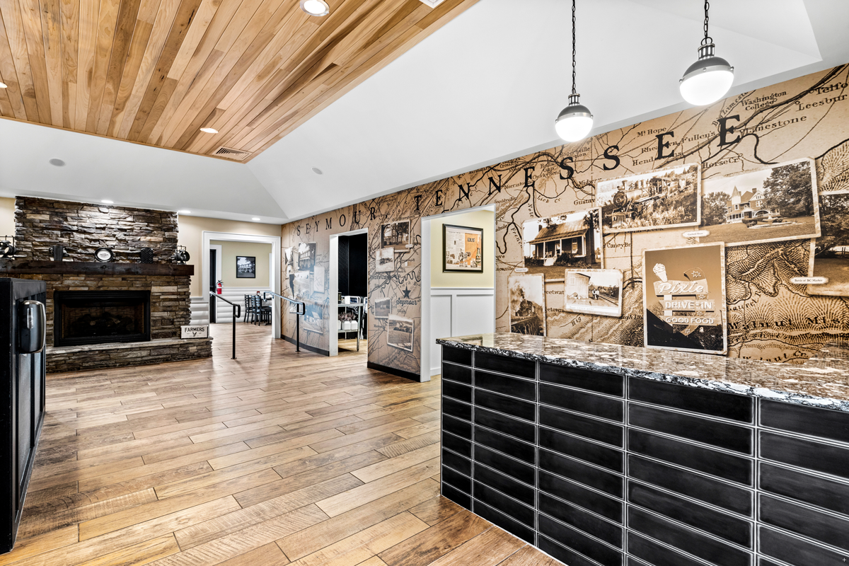 Creative Structures, Inc.