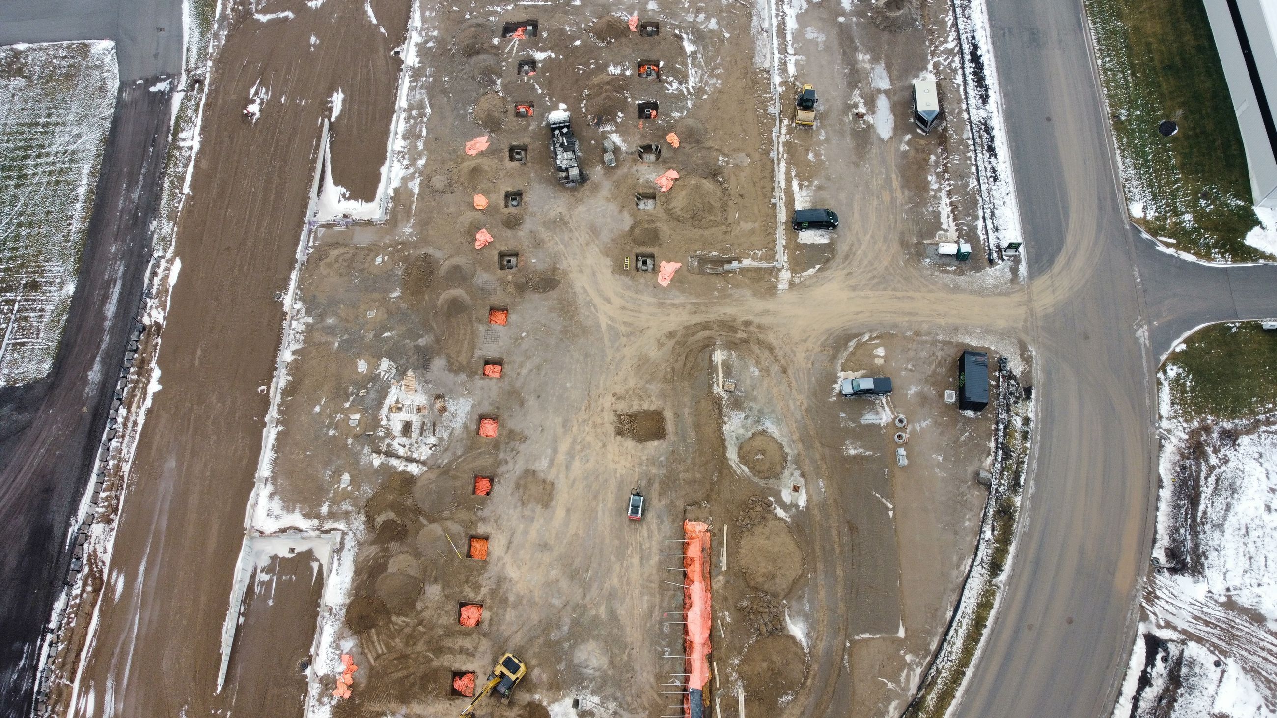 Contact - 214 Carson Co