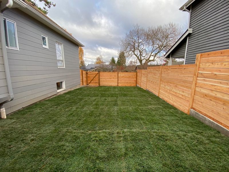 #1 PNW Fence Company | Experts in Wooden Fences | ALPINE Fencing