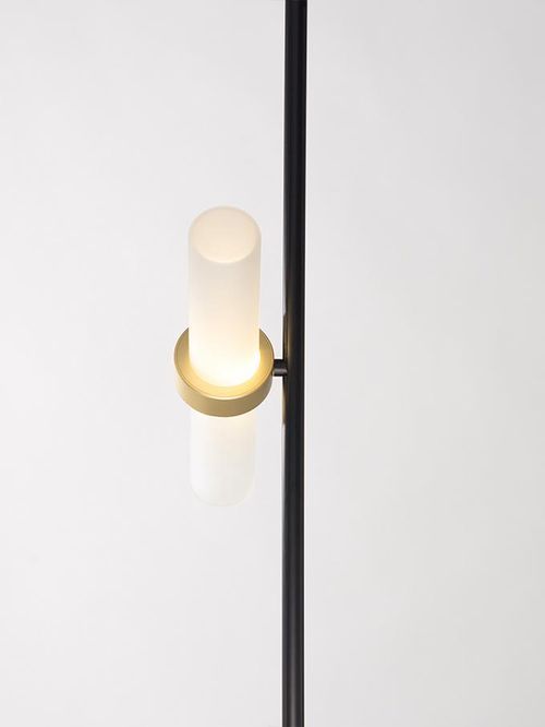 Typography Cilon by Studio Truly Truly