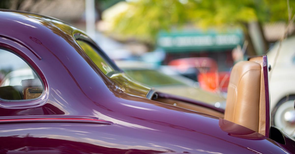 7 Classic Cars With Bench Seats | Junkyard Mob