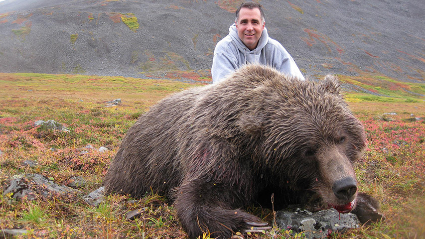 Brown Bear Hunting - Shoshone Adventures