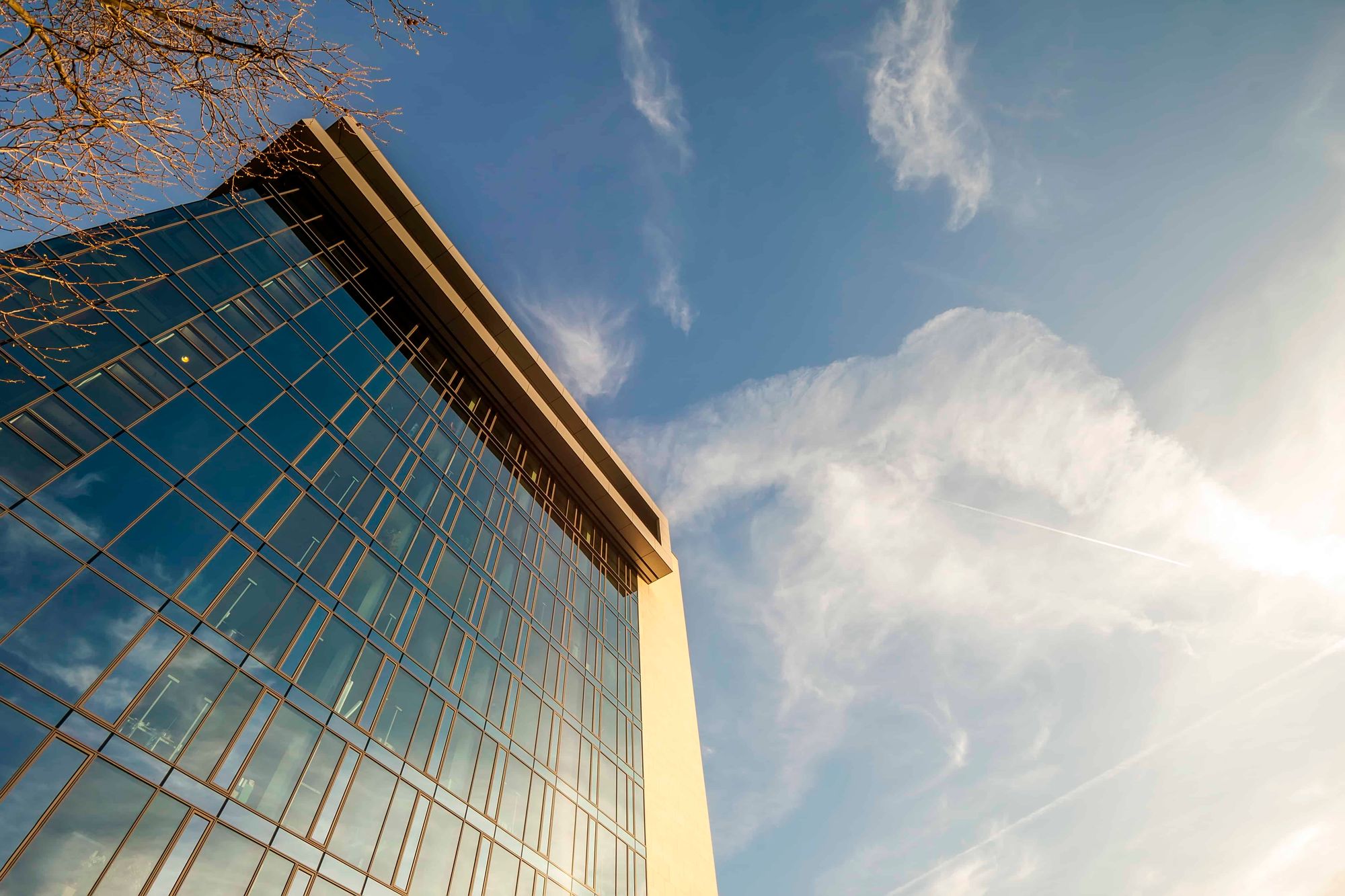 Glass Products Manufacturer & Distributor | AWG Northern Distribution