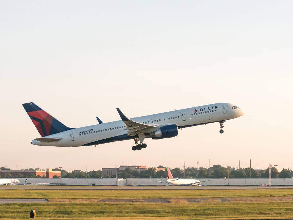 What to Know About Delta Premium Select, and How to Score a Great Deal