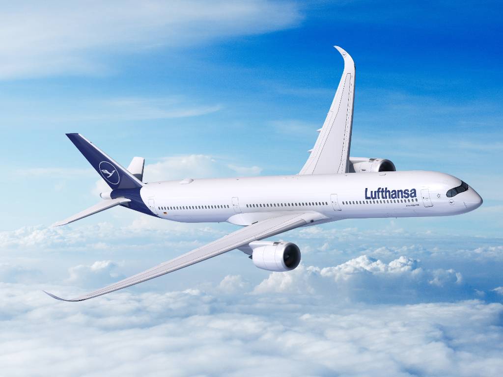 What to Know About Flying Lufthansa First Class