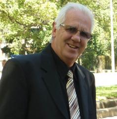 Ian Hunt | Vivid Stream