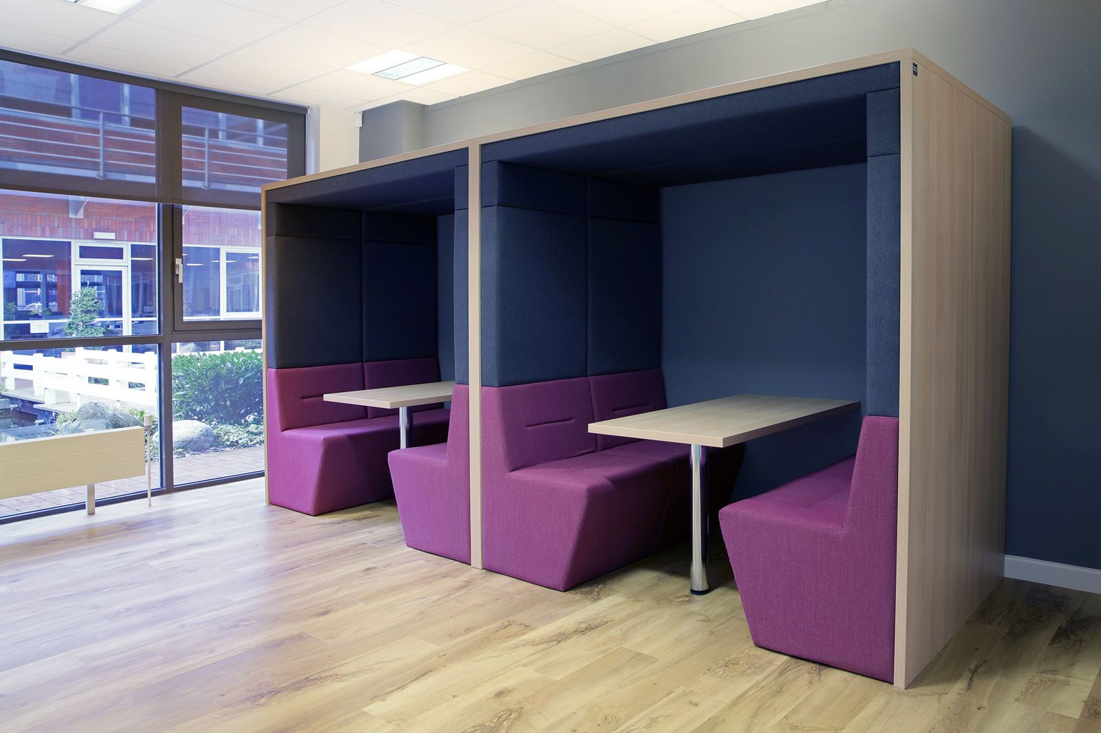 Curve Workplaces