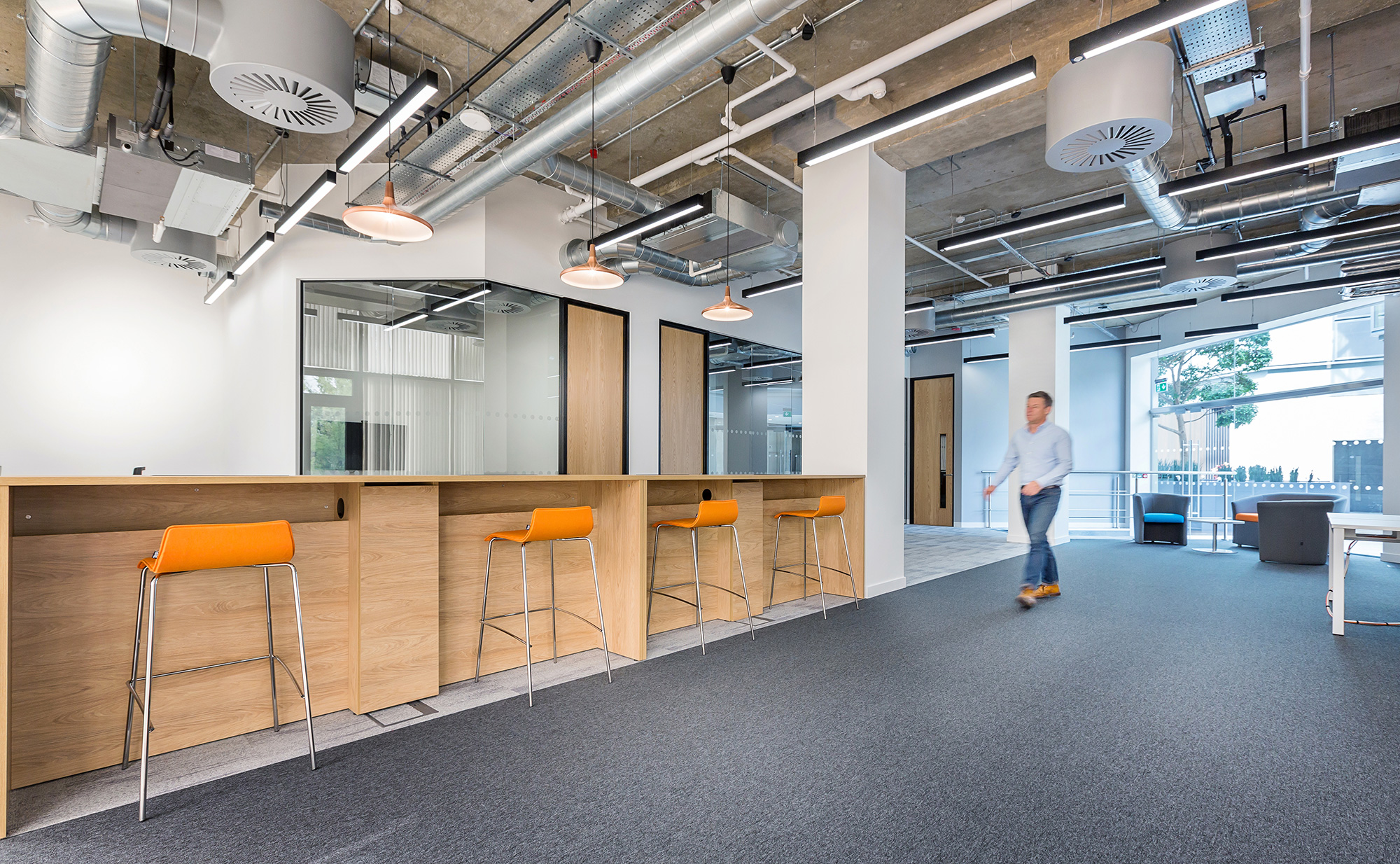 Curve Workplaces