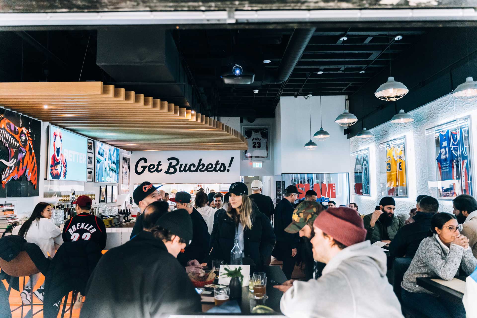 Courtside Food & Drinks