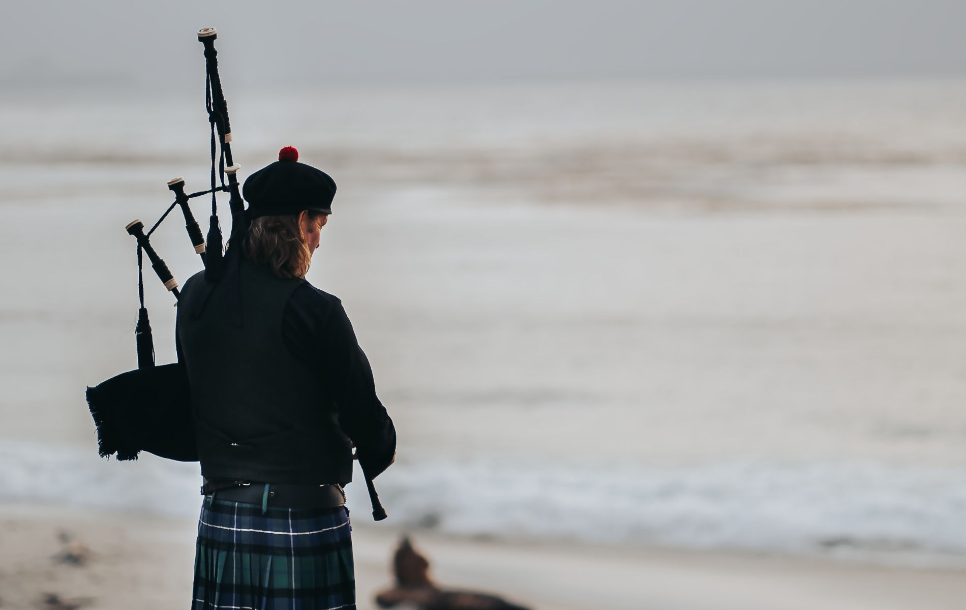 Funeral Bagpiper | Amanda-Louise Funeral Directors