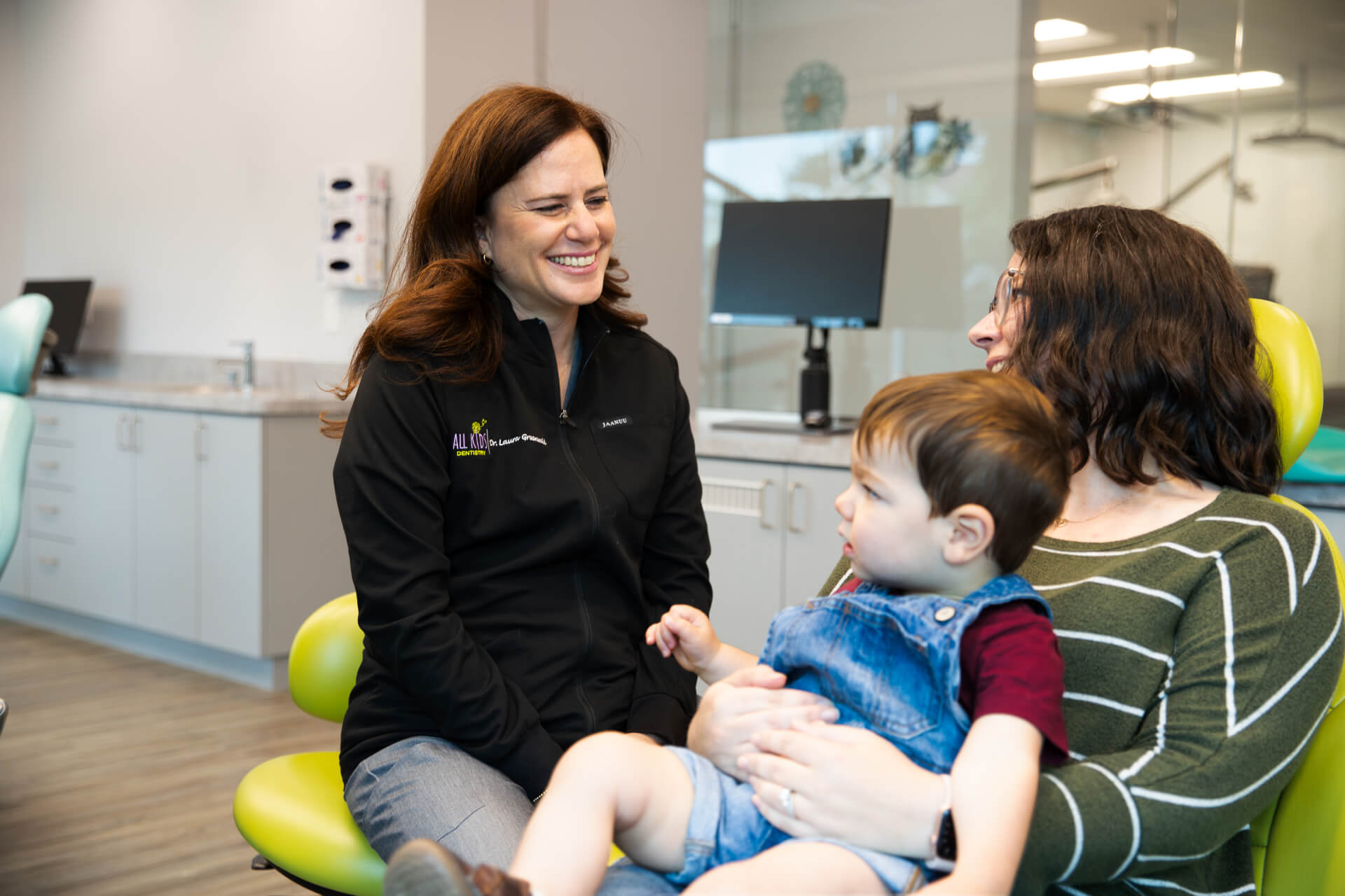 Frenectomies in Valencia | All Kids Dentistry