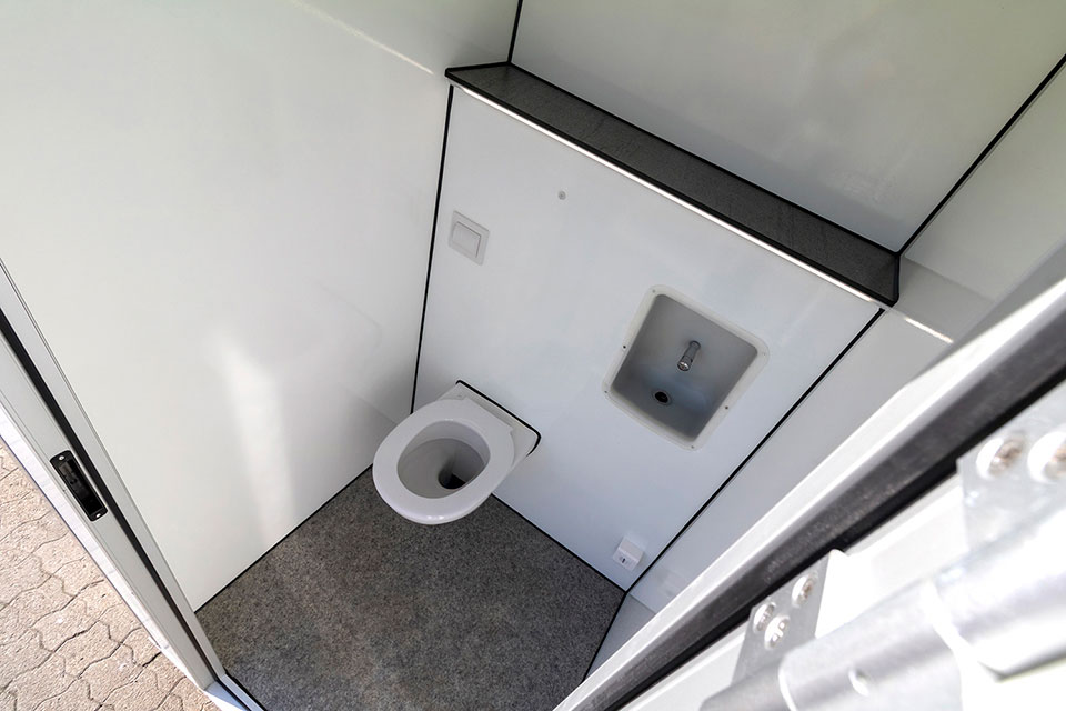 Einzel-WC-Container - Einfache Toilettenlösung mit unkomplizierter Logistik