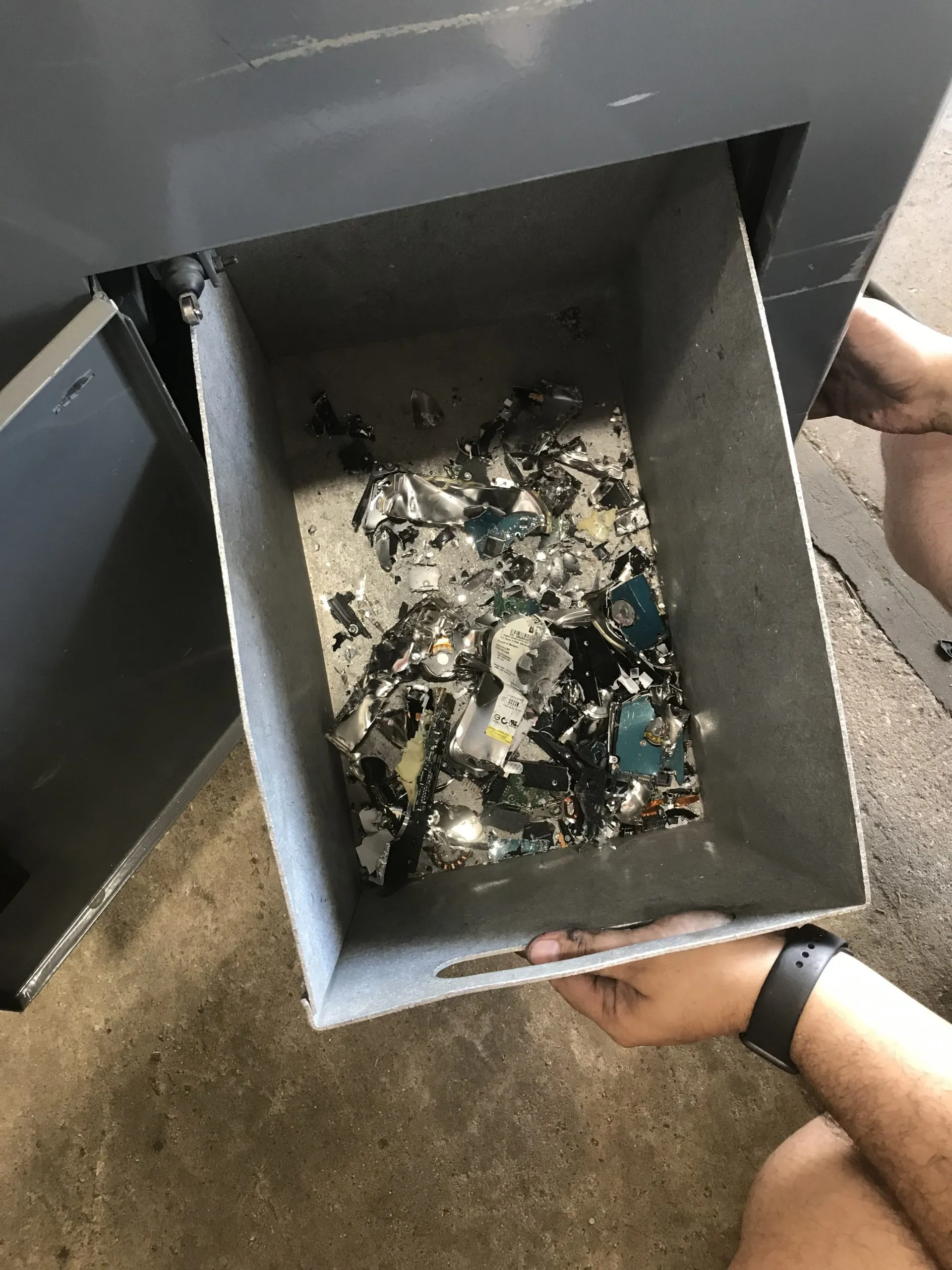 Expert Hard Drive Shredding Service in California | Viking Shred