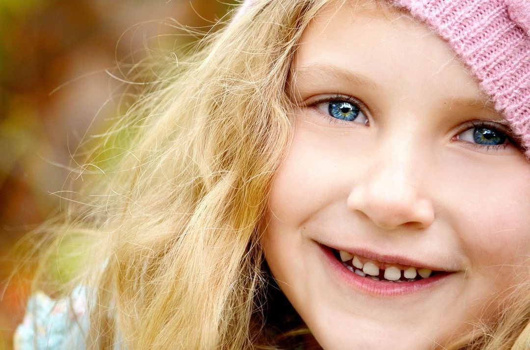 What Are the Causes of Yellow Teeth in Children?