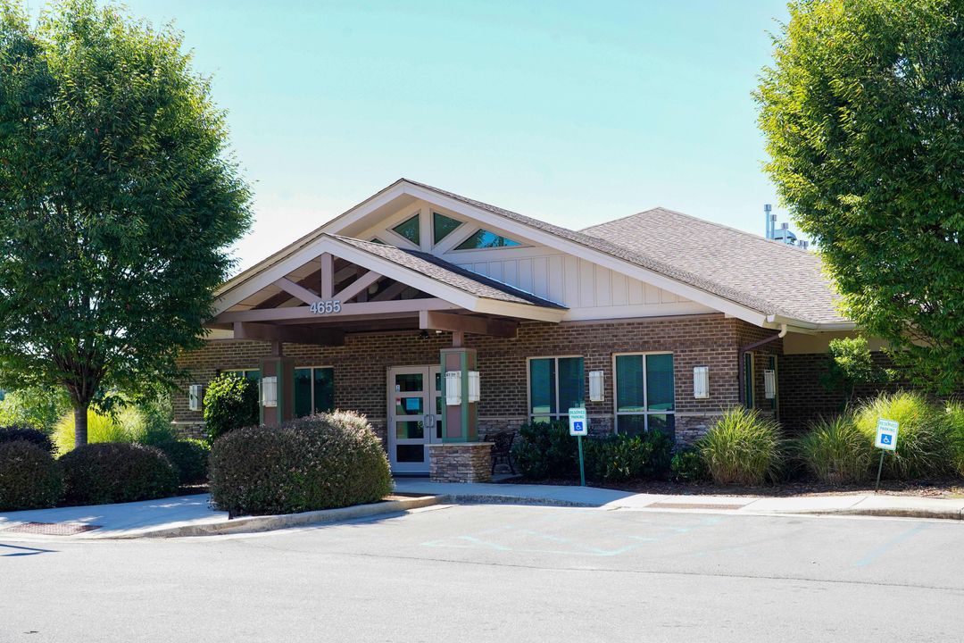 High-Quality Vet Hospital in Huntsville, AL | Animal Medical Clinic