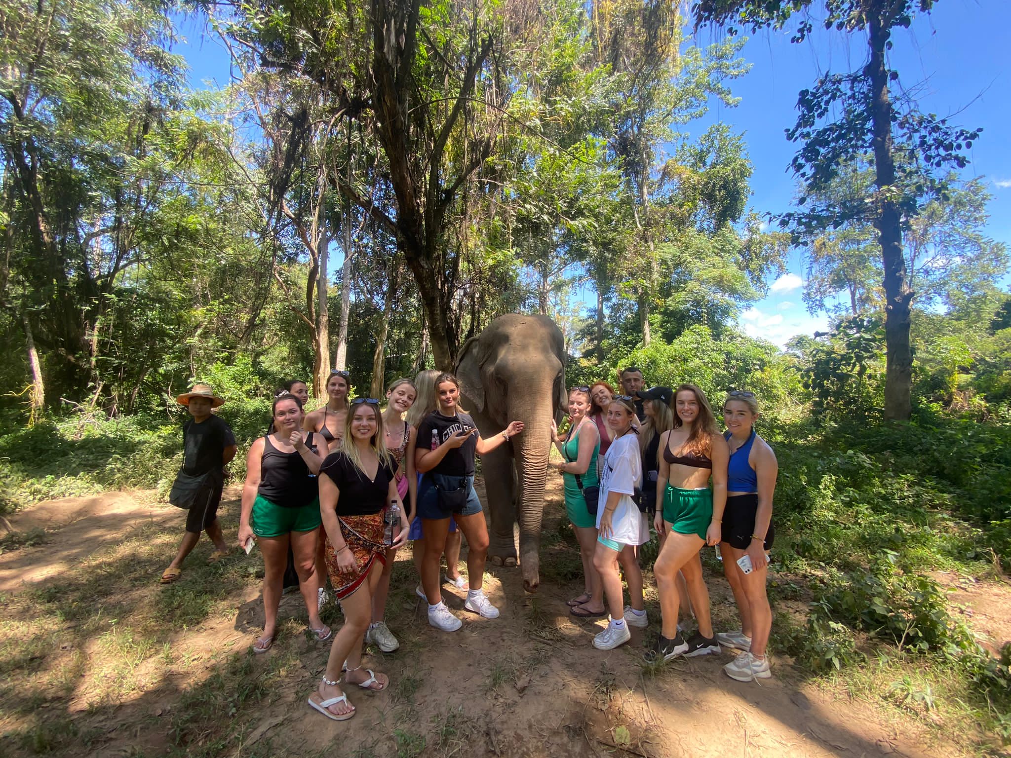 Top Summer Travel Programs For College Students Locations Prices
