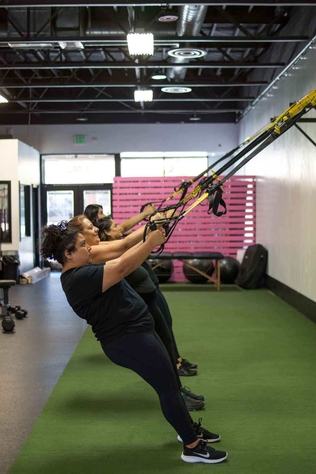 Peachy Strong: Women’s Fitness Studio | Home